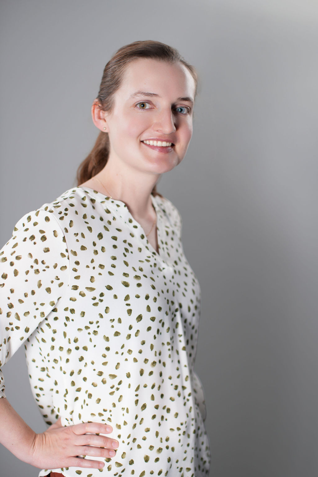 Dr. Julie Gessler | Board-Certified Dermatologist